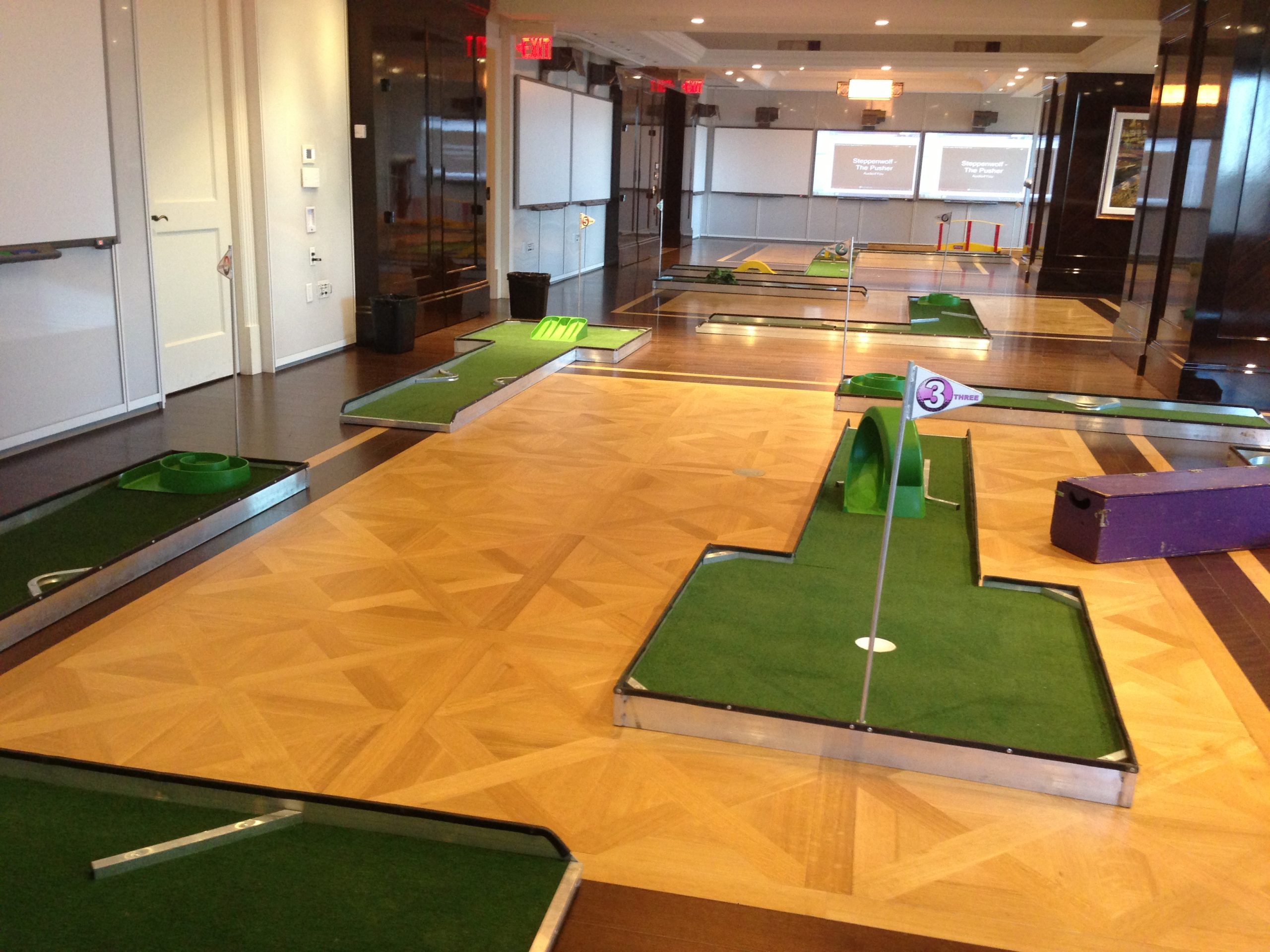 Mini Golf – Carnivals for Kids at Heart