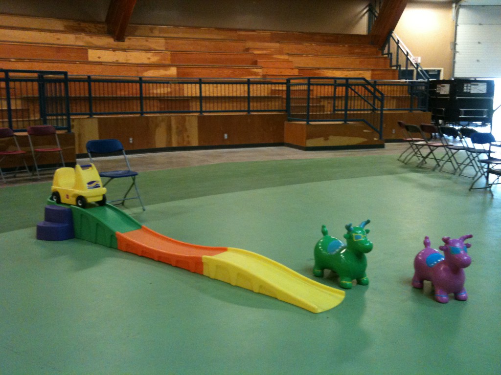 Colourful Toddler Roller Coaster (GS2038) – Carnivals for Kids at Heart