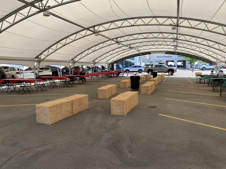 Artificial Hay Bale Large (WD110L) – Carnivals for Kids at Heart