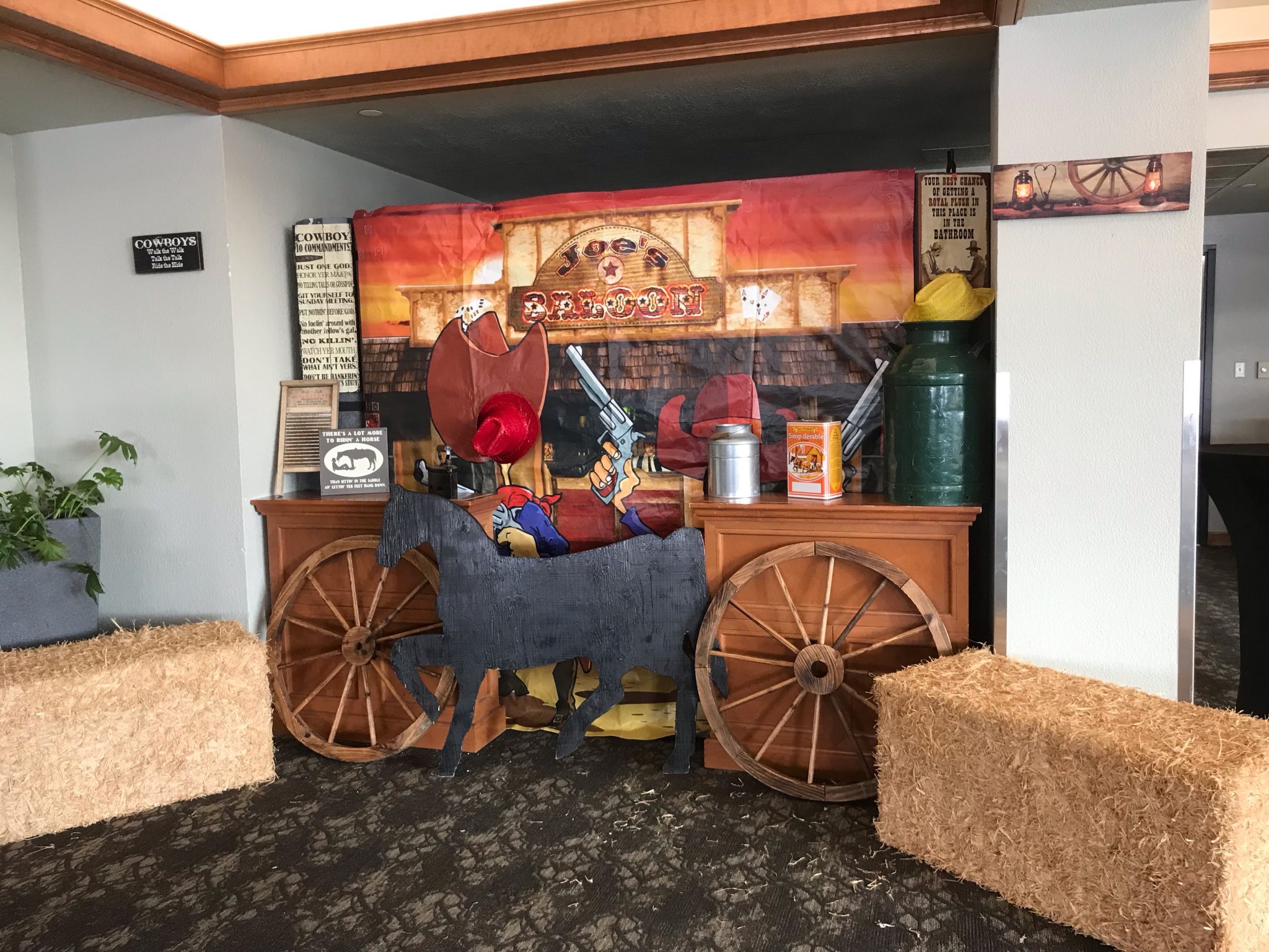 Artificial Hay Bale Large (WD110L) – Carnivals for Kids at Heart