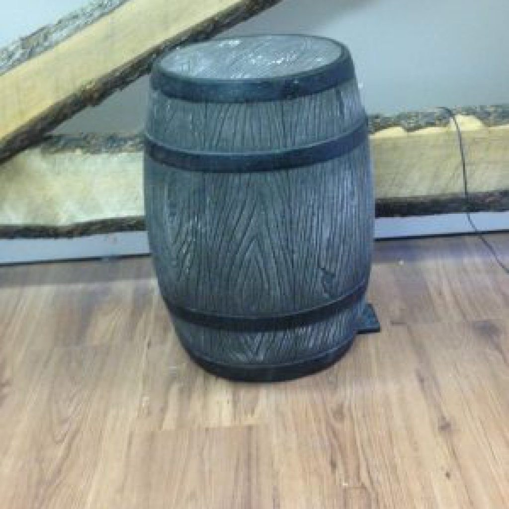 Barrel Seating (WD142) – Carnivals for Kids at Heart