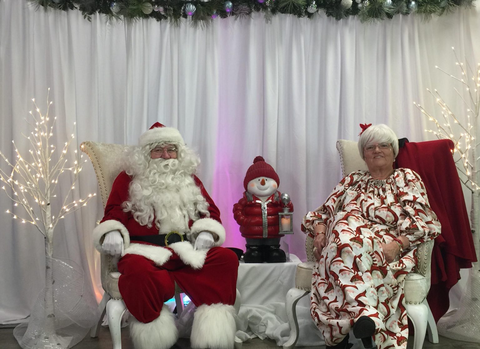 Santa Chair ( White) Rentals – 2 Chairs – Carnivals for Kids at Heart