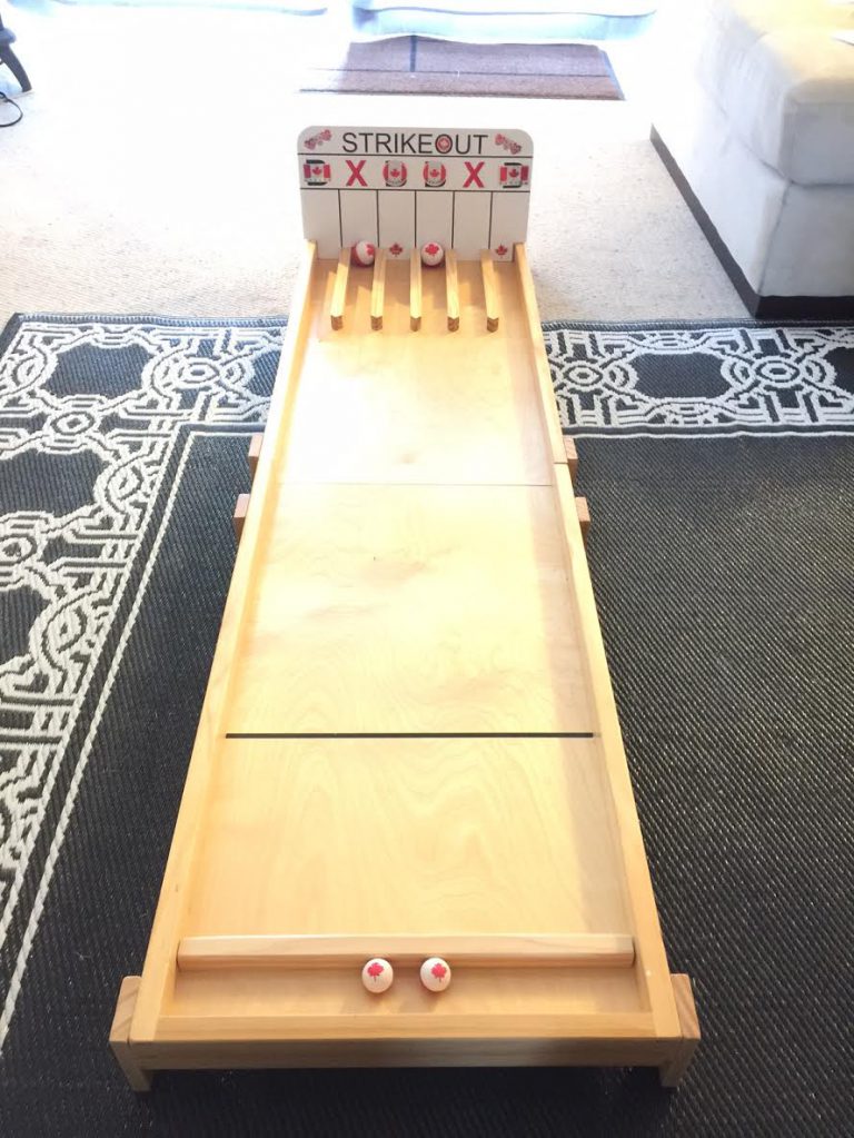 Canada Strike out game – Roll Down – 7 Game Options (GR964) – Carnivals ...