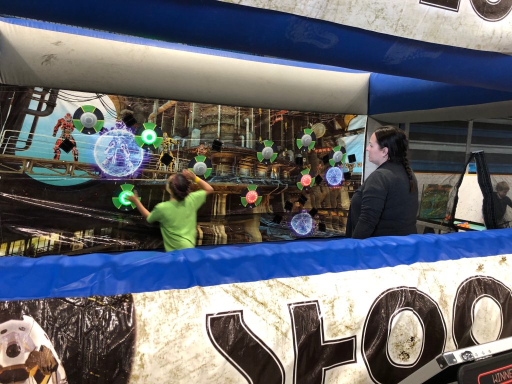 Alien Invasion 2.0 (IG820) & (GR962) – Carnivals for Kids at Heart