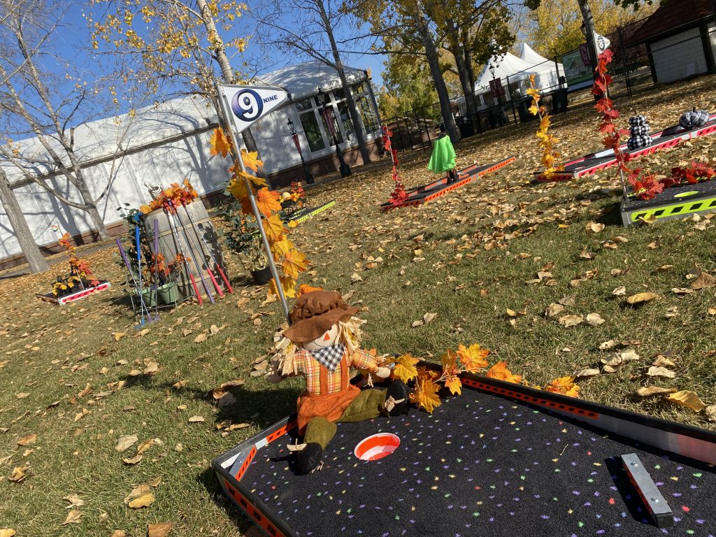 AAA Mini Golf (9 hole course)(MP100H) Halloween – Carnivals for Kids at ...